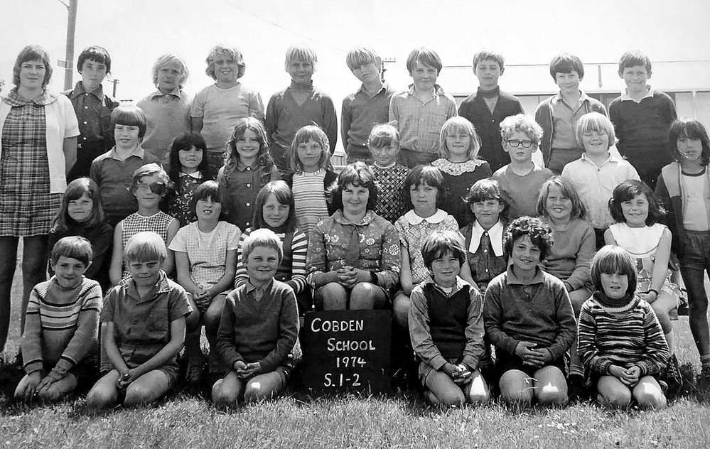 Cobden School ,Std 1-2. 1974. | West Coast New Zealand History