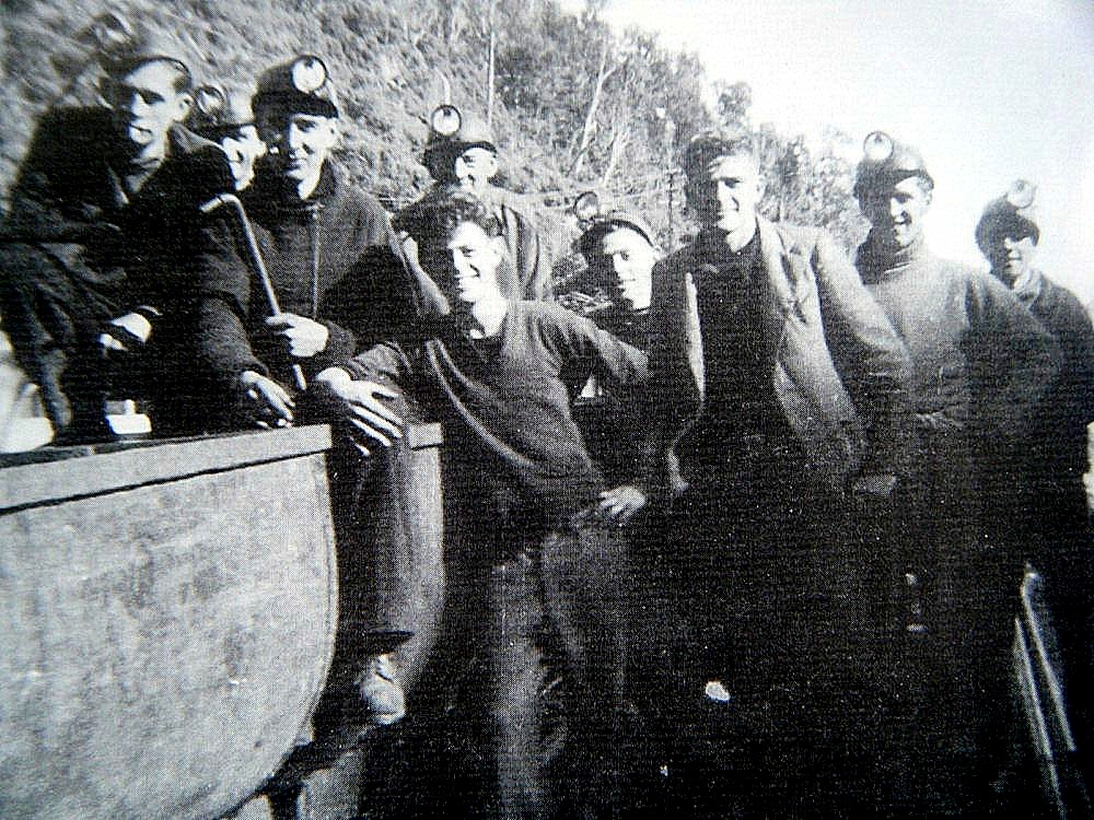 Ropeboys Strongman mine 1948 | West Coast New Zealand History